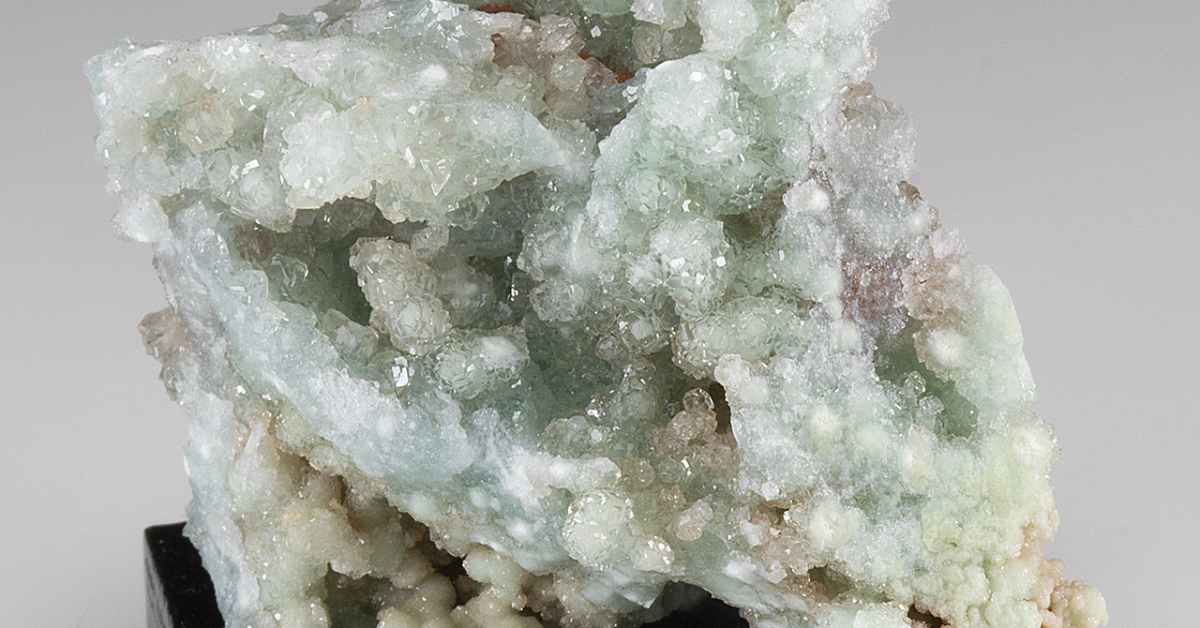 Expert Guide to Boracite (Properties, Value, History) – VistaVistaVISIONS